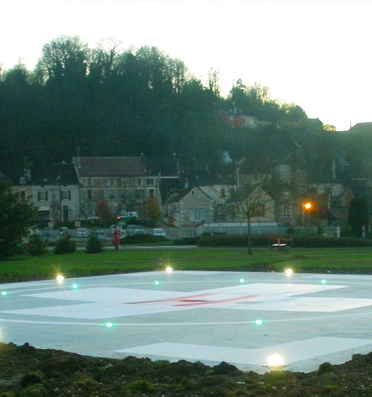 delta-box_balisage_-balisage-lumineux-pour-helistation_slider_3 ...